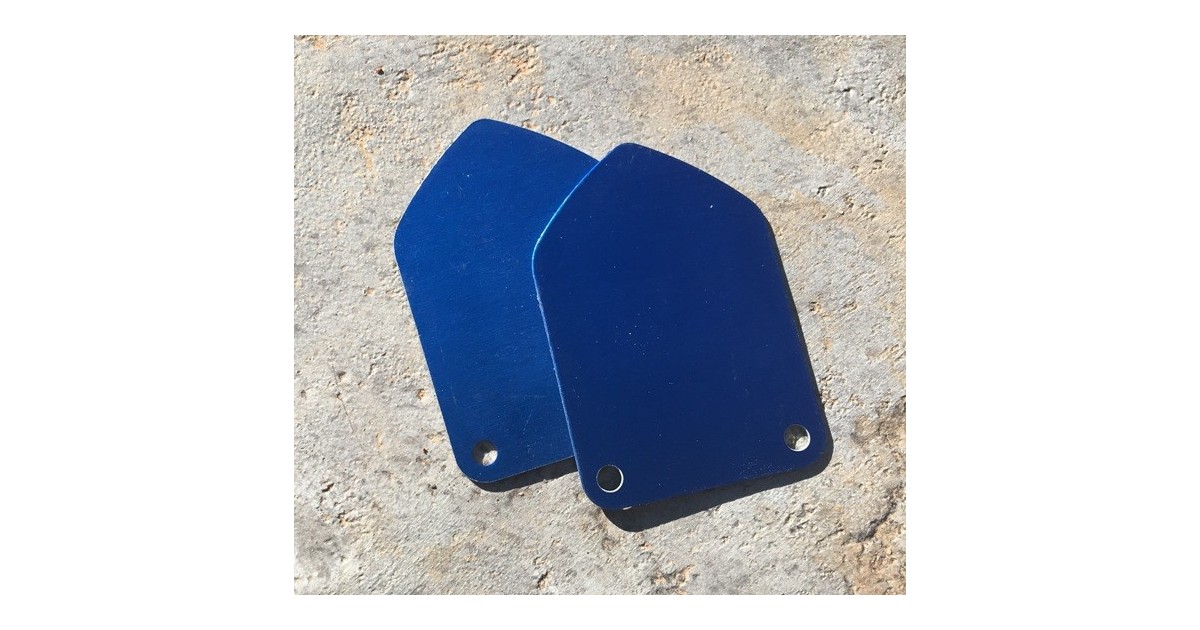 Shield Hunting Equipment Tags Anodized Tags Red Engraving Front and Back